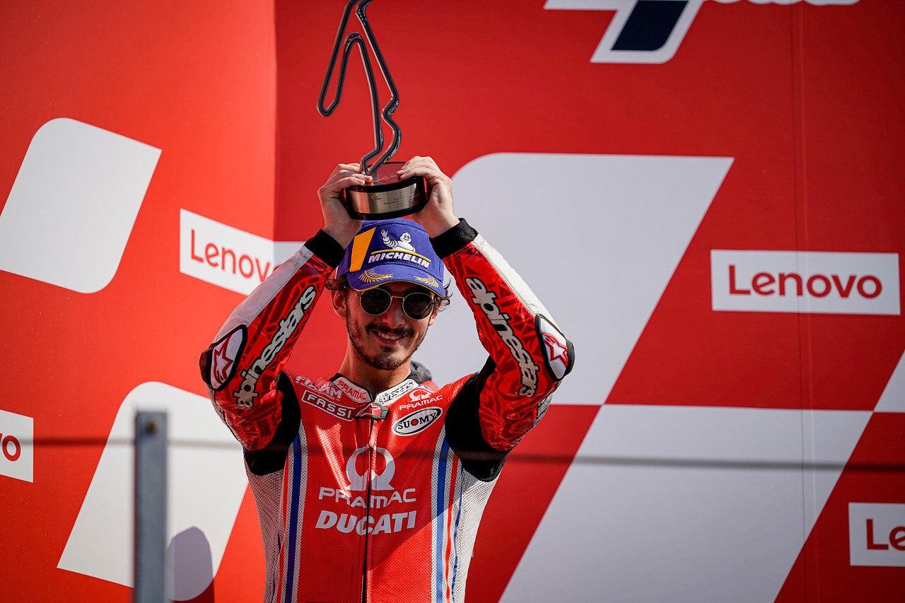Peppy Bagnaia rimbalza per far esplodere il podio Maiden MotoGP a Misa ...