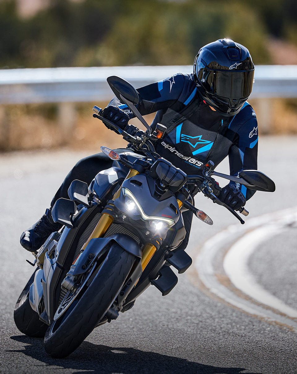 Abbigliamento per Moto da Strada: Equipaggiamento per Motociclisti ...